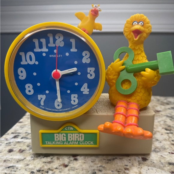 Bradley | Portable Audio & Video | Vintage Sesame Street Big Bird ...